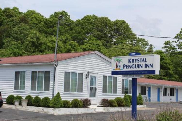 Krystal Penguin Inn - Westerly