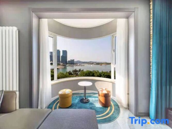 Yunhai Classic Seascape Apartment (Rizhao Wankou Lighthouse Square Store) - Rizhao