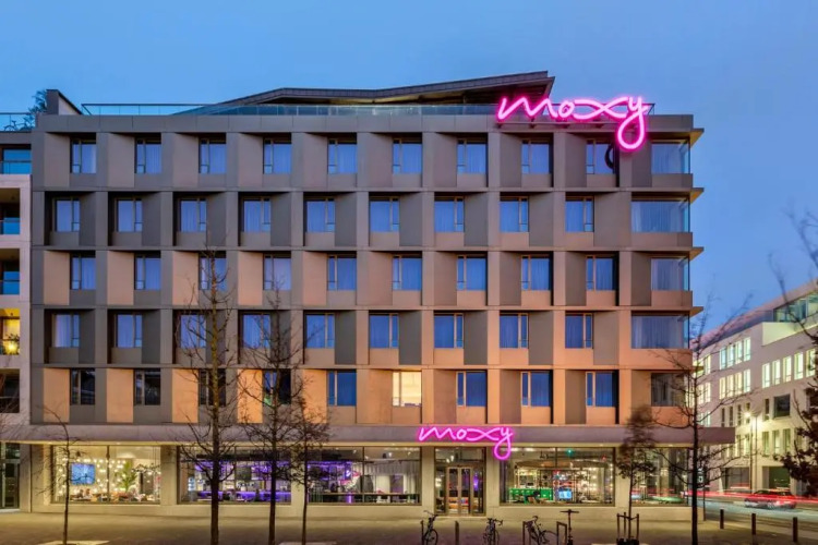 Moxy Antwerp - Antwerp