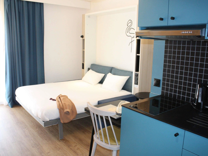 Aparthotel Adagio Access Porte De Camargue - Arles
