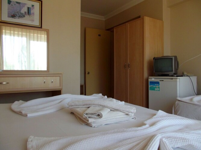 Erdek Kirtay Hotel - Эрдек