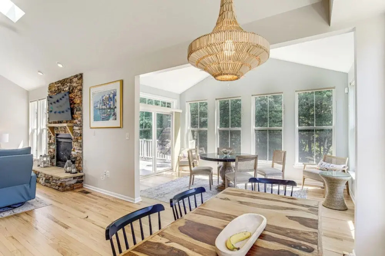 Deck, Hot Tub & Resort Amenities: Ocean View Gem - Delaware