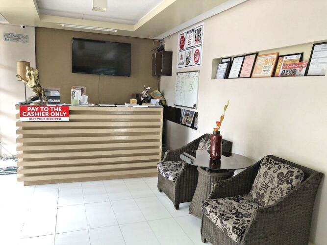 Quezon Premier Hotel - Candelaria - Candelaria
