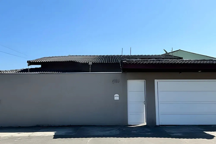 Casa Com Piscina Em Bertioga 1 - Bertioga