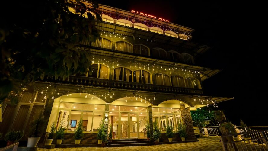 Carmel Top Resort - Munnar