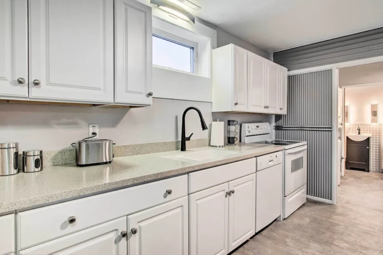 Updated Helena Condo - Walk To Downtown Spots - Helena, MT