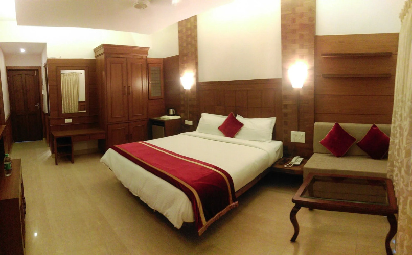 Shining Sand Beach Hotel - Anjuna