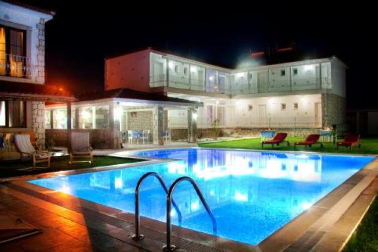 Gonulhan Hotel - Alaçatı
