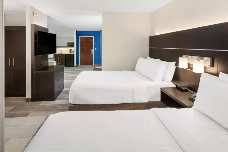 Holiday Inn Express - Portland, ME