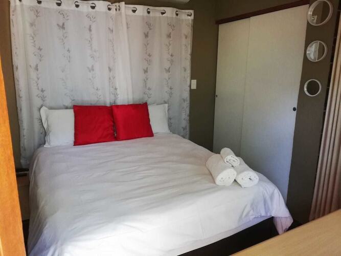 La Lucia Guest House - Lephalale
