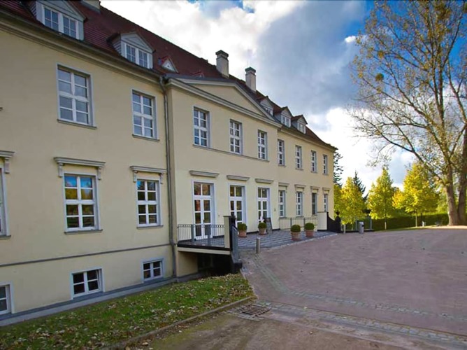 Park Hotel Schloß Rattey - Mecklenburgische Seenplatte