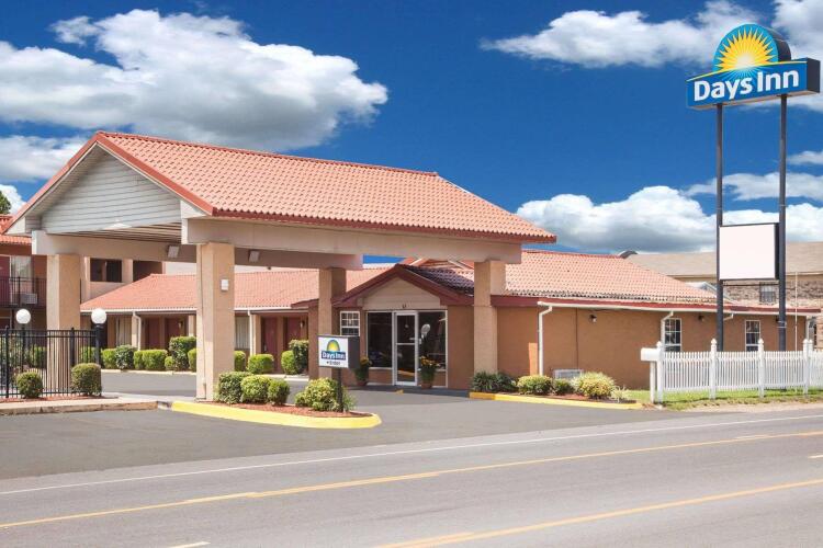 Days Inn By Wyndham Caddo Valley Arkadelphia - Arkadelphia, AR
