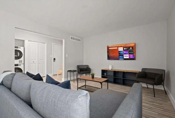 Spacious 2br 2ba Apartment In The City - Rochester Hills, MI