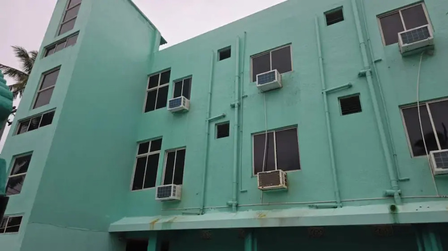 Dhamstay Hotel D2 Inn Near Niladri Beach - Puri