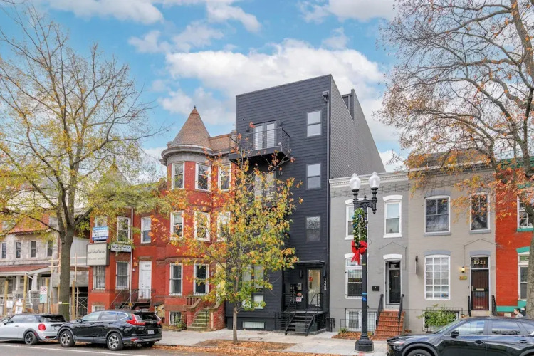 Capitol Hill Suites - Unit 9 - Washington, D.C., DC