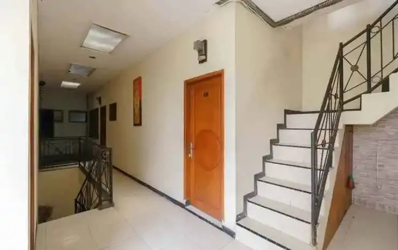 Kemang Place Near Lippo Mall Kemang Mitra Reddoorz - Kemang