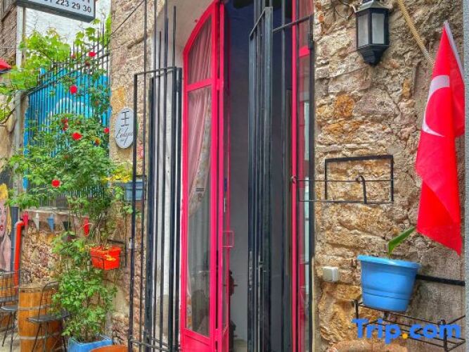 Eolya Konuk Evi - Ayvalık