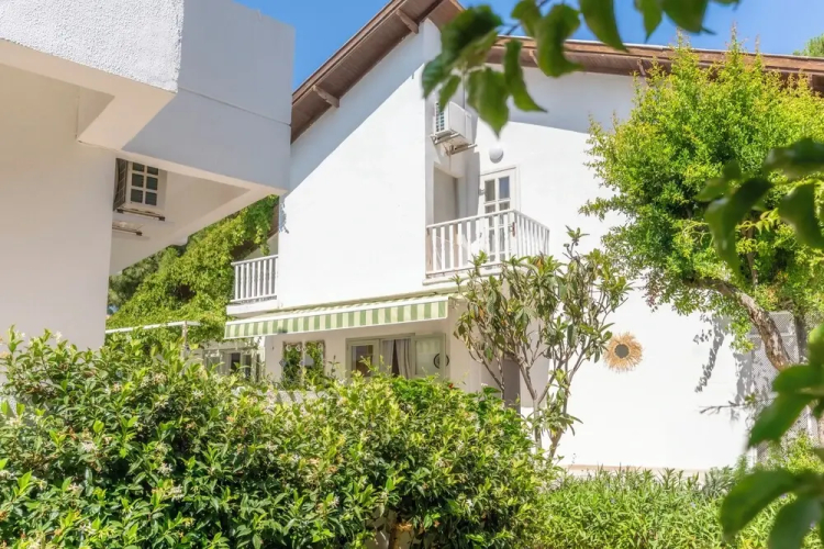 Mon Ilıca Otel - Çeşme