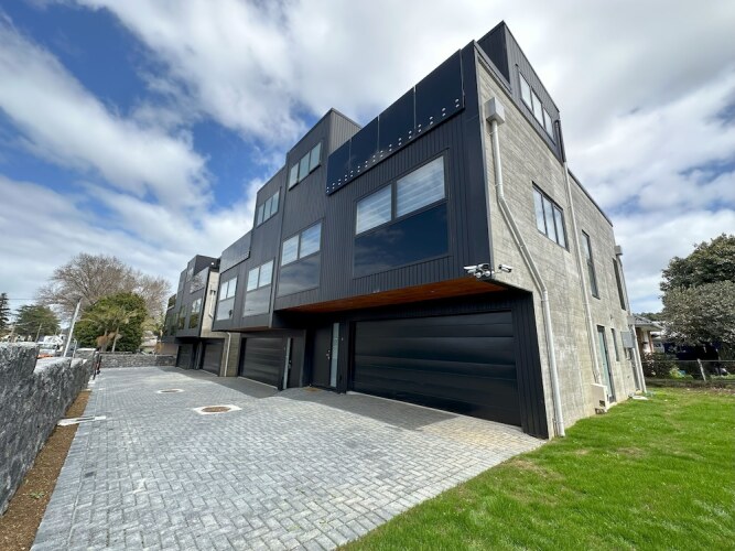 Royal Residency - Auckland