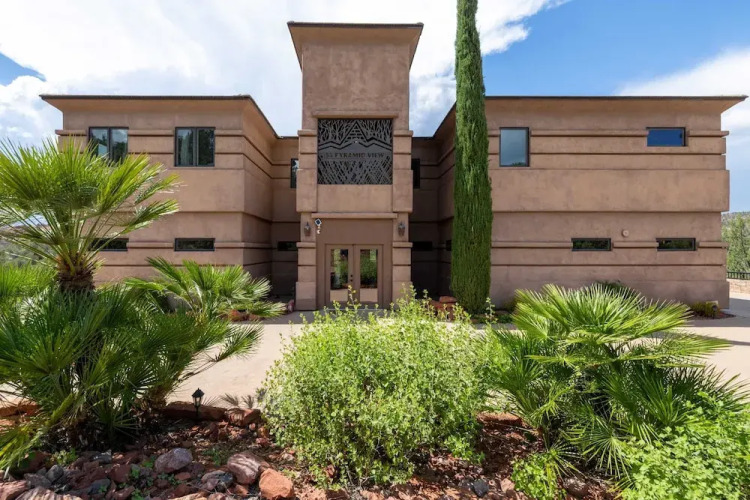 Pyramid By Avantstay Luxe Sedona Mansion W/ Views, 7mins To Downtown - Sedona, AZ