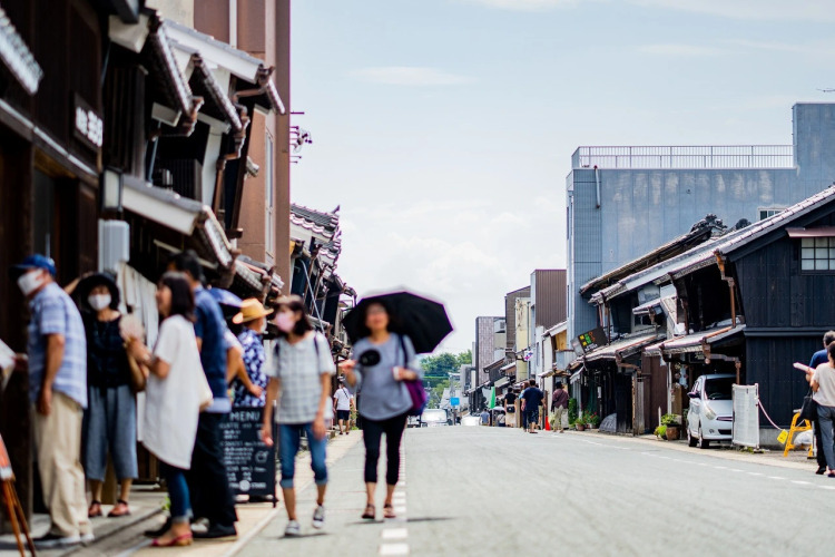 Nipponia Mino Shokamachi - Mino