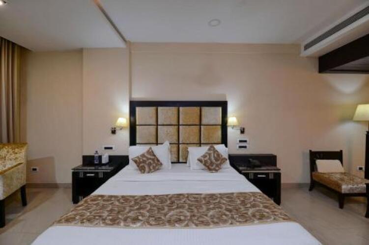 The Floret Hotel - Bhilai