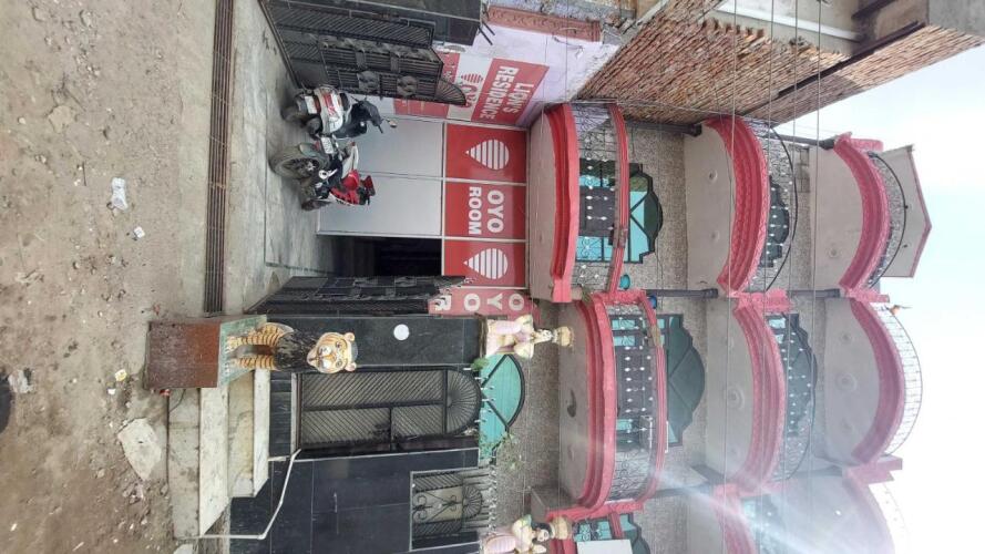 Oyo 700195 Lion Residency - Faridabad