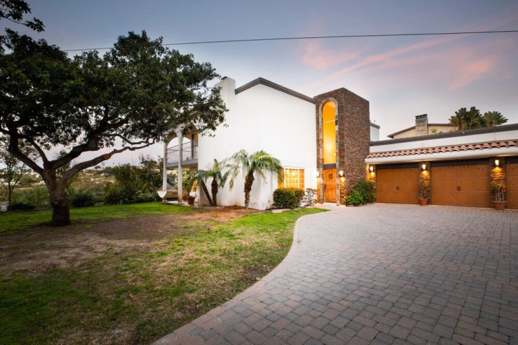 Villa Valencia By Avantstay Entertainers Dream W/ Outdoor Kitchen, Spa & Views - San Diego, CA