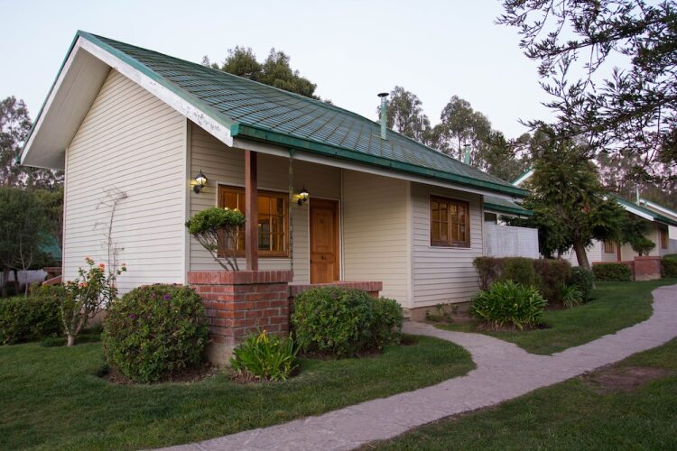 Hotel Y Cabañas Huallilemu Sur- Caja Los Andes - El Quisco