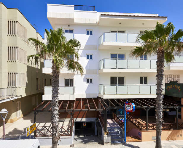 Apartamentos Charly's Can Picafort - Can Picafort