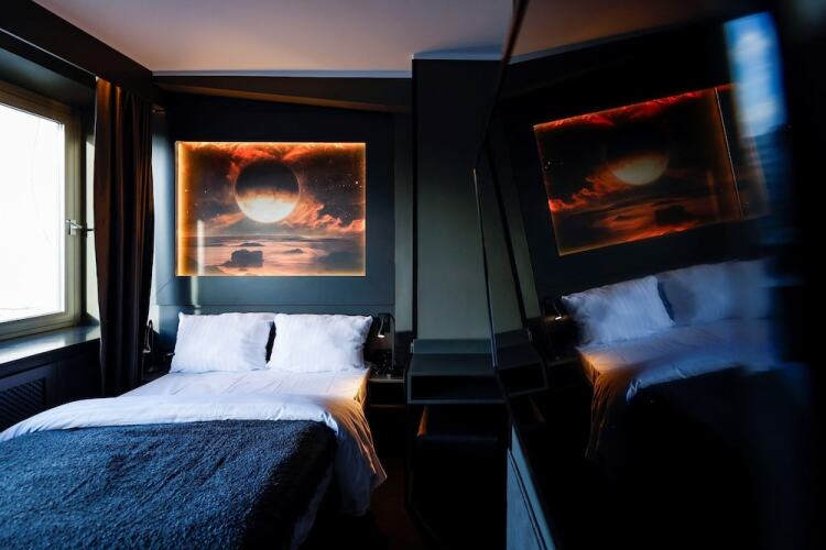 Sleephotels Cosmos - Hamburg