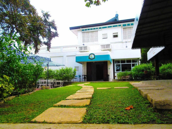 Paradores Del Castillo - Taal