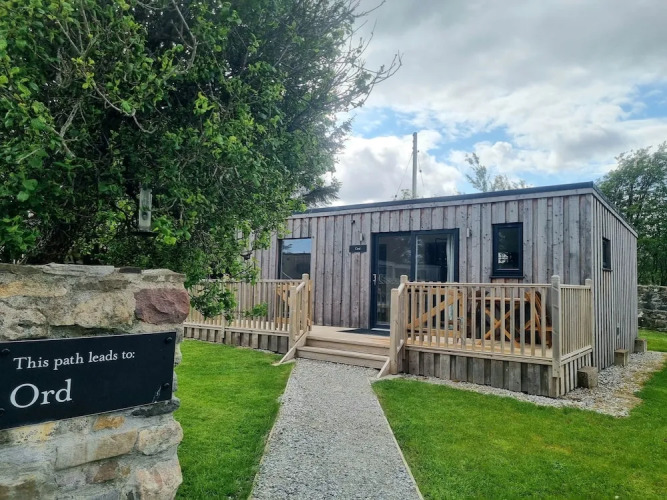 House Of Juniper - The Cabins - Skye