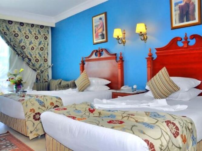 Titanic Palace - Families And Couples Only - Gurdaka