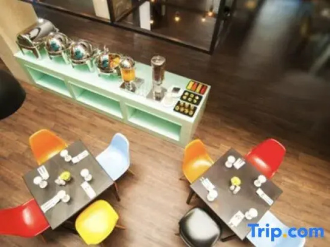 Idoop Hotel By Prasanthi - Mataram