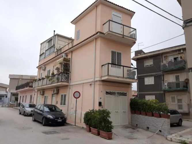 Modern Den - Noto