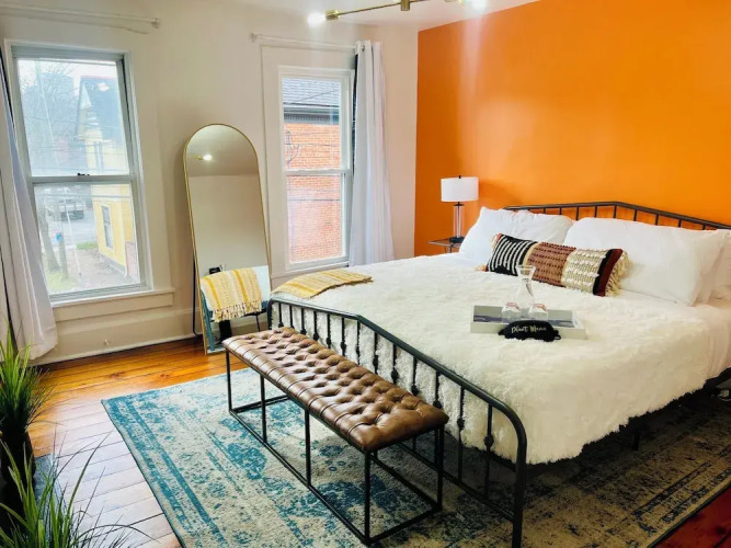 Jungle House Urban Lofts – Arena District & Short North - Columbus, OH