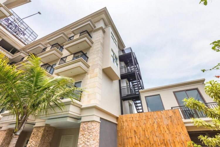 Alron Hotel Kuta Powered By Archipelago - Kuta