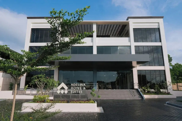 Adelina Hotel And Suites - Mati