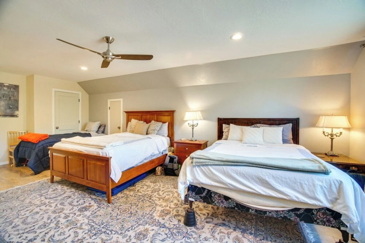 Cascade Cabin Hideaway W/ Views, 1/2 Mi To Lake - Tamarack Ski Resort, ID