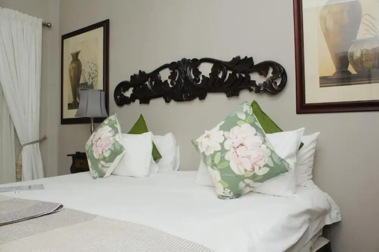 Oaklands Inn And Conference - Sandton