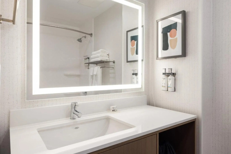 Holiday Inn & Suites Monterey Park Los Angeles, An Ihg Hotel - Pico Rivera