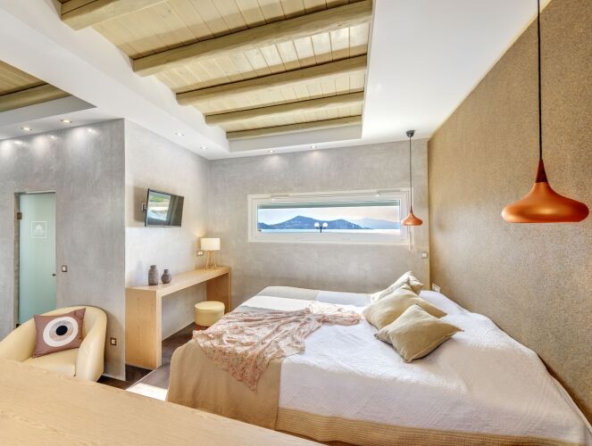 Nissaki Beach Hotel - Naxos