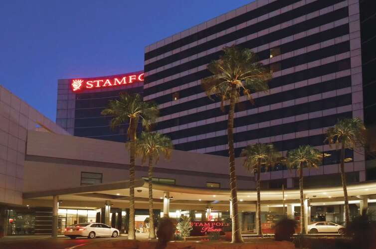 Stamford Plaza Sydney Airport Hotel & Conference Centre - Sydney