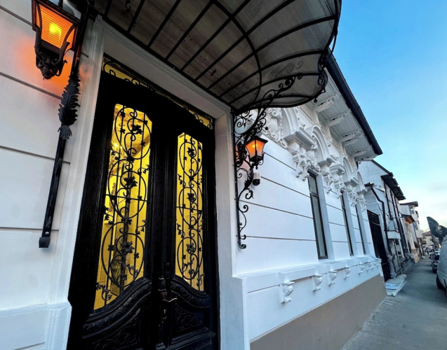 Chateau D'amour Luxury Boutique - Bucharest