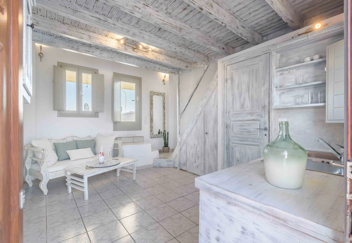 Santolia Art Suites - Oia