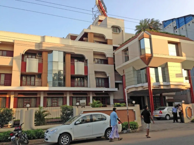 Hotel Gnanam - Thanjavur