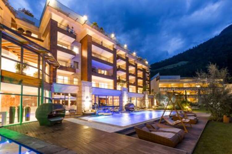 Sport & Wellness Resort Quellenhof - Alto Adige