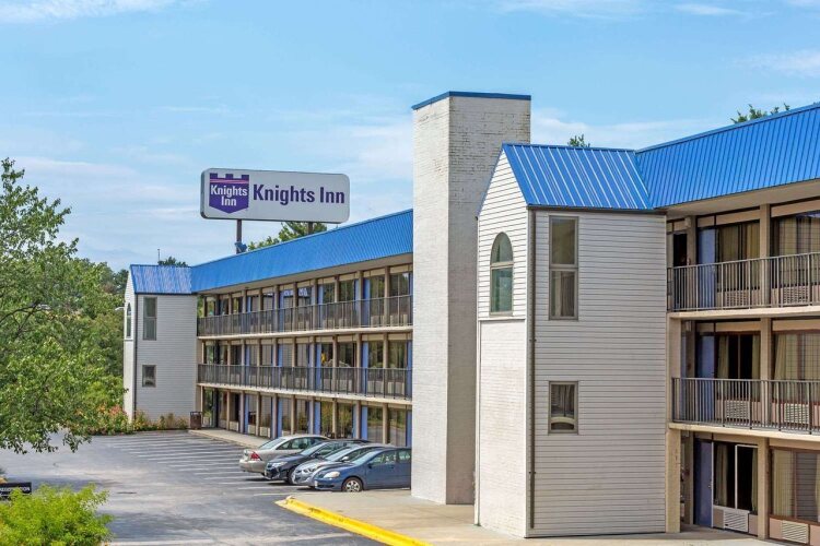 Days Inn By Wyndham Baltimore Northwest - Towson, MD