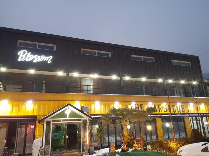 Blossom Pension - Yongin-si